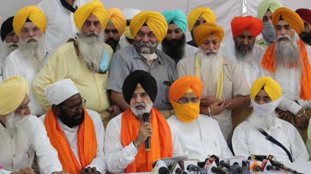 Ex-SAD chief Talwandi’s son joins Dhindsa, says Sukhbir lacks vision | Hindustan Times