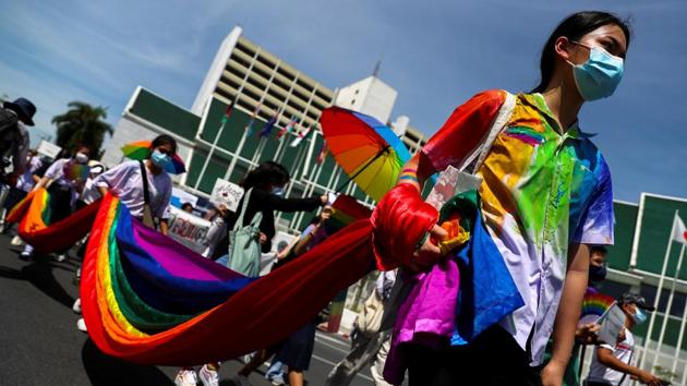 Thai students rally for gender rights, school uniform and haircut rules ...