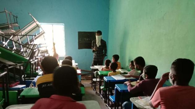 SPPU students run classes for their school-going kids in villages ...