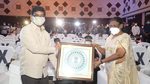 Jharkhand’s new emblem unveiled to depict ‘real glimpses’ of state ...