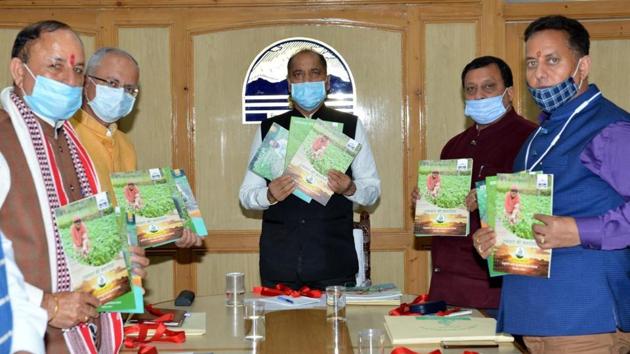 9.61 lakh farmer families to be covered under natural farming by 2022 ...