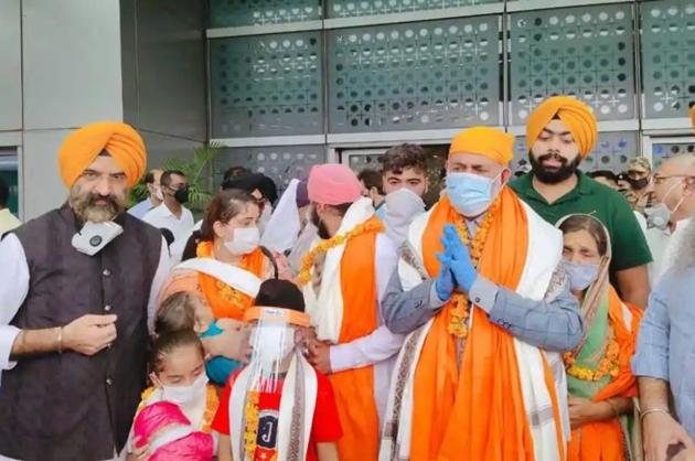Sikhs, Hindus ‘endangered minorities’ in Afghanistan, says resolution ...