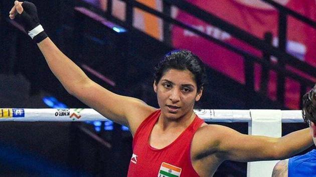Punjab govt presents Rs 5 lakh cheque to boxer Simranjit Kaur ...