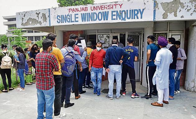 Social distancing norms neglected at Panjab University’s single-window ...