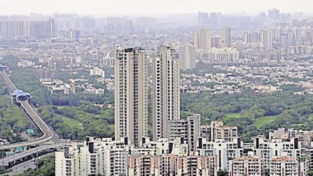 Noida: UP pollution control body sends notices to 13 high-rise ...