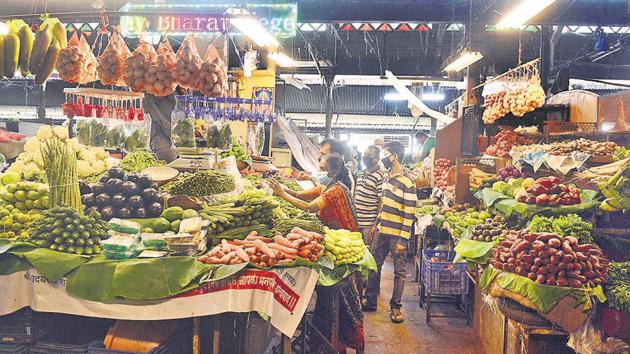 Not a ‘fish market’ anymore: Camp’s Shivaji Market fails to rev up ...