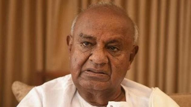 H D Deve Gowda takes oath as Rajya Sabha member | Latest News India ...