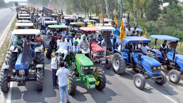 SAD workers hold tractor rally in Dakha to protest farm bills ...