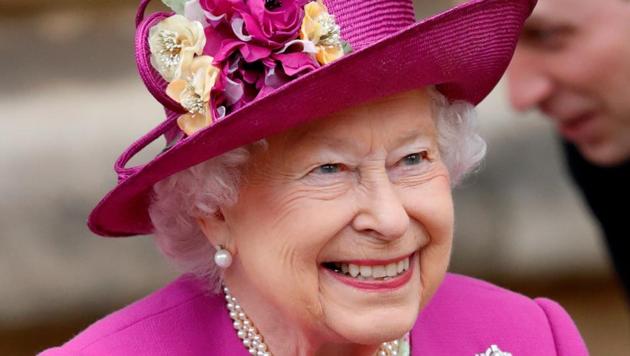 Meeting the moment: Queen Elizabeth honours coronavirus pandemic’s ...