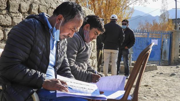 BJP wins six seats in LAHDC polls as counting underway | India News