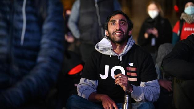 Photos: All eyes on US vote count as leads waver between Trump and ...