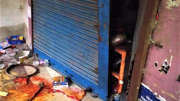 Elephant herd goes on rampage in Uttarakhand’s Ramnagar, damages shops ...