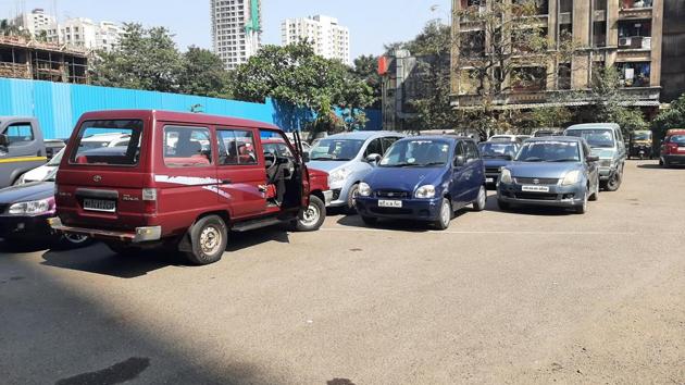 Sale of top-end vehicles not impacted by lockdown as registration in ...