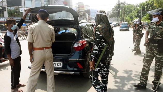 It took only a 4 hour vehicle-checking drive to arrest 65 criminals in ...