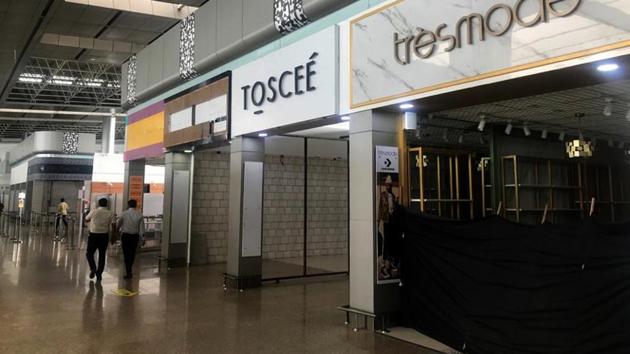 Covid impact: All 30 outlets shut up shop at Chandigarh airport ...