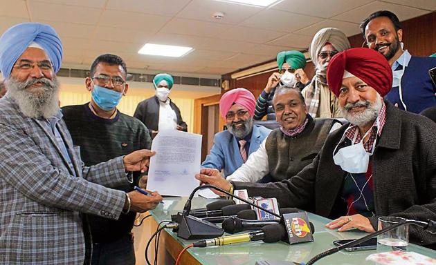 GMADA hands over water supply to Mohali MC | Hindustan Times