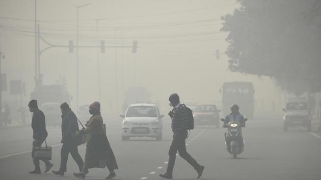 Uttar Pradesh: Air quality monitoring stations set up at 15 places in ...