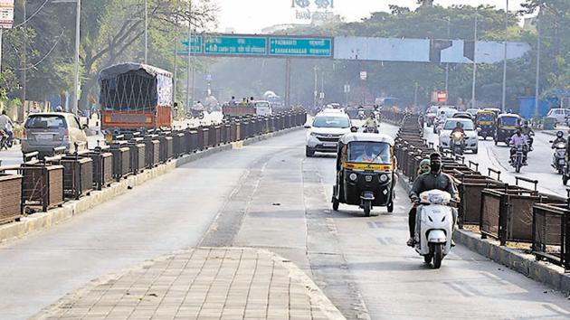 Pune civic body admits gaps in Swargate-Katraj BRTS | Hindustan Times