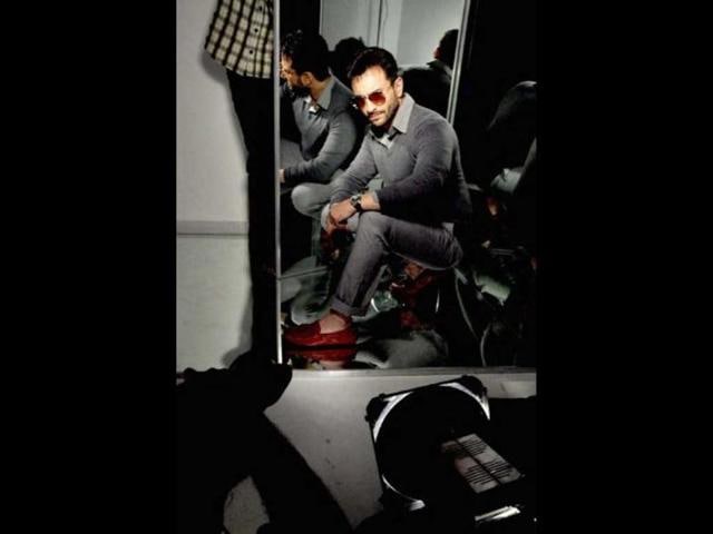 Saif puts his best foot forward | Hindustan Times