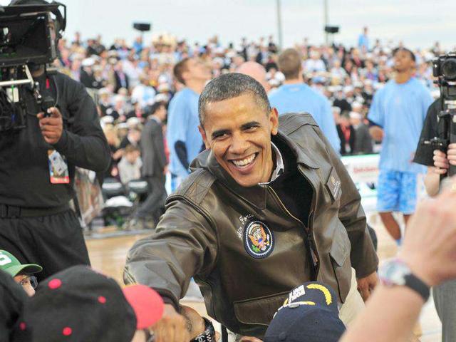 Obamas have a 'ball' | Hindustan Times