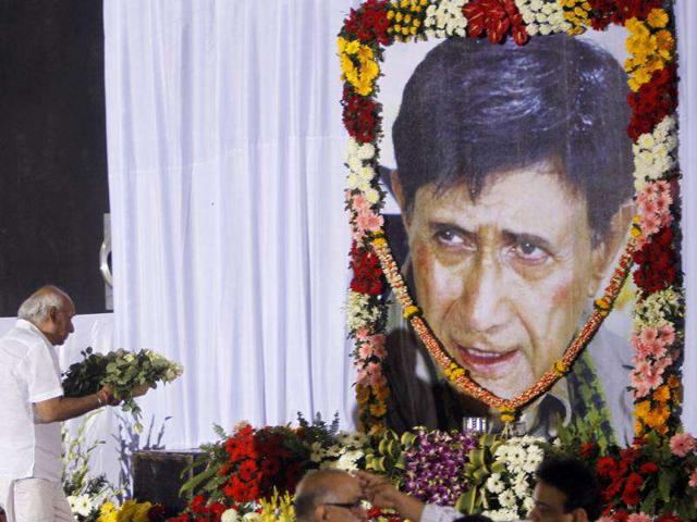 Dev Anand's memorial service | Hindustan Times