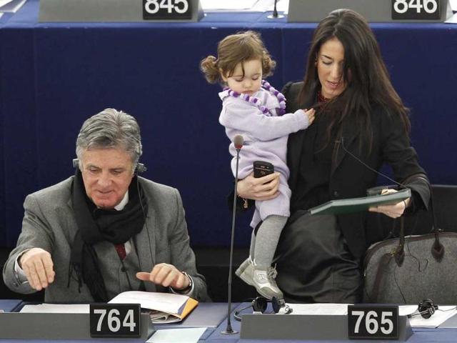 Not without her daughter | Hindustan Times