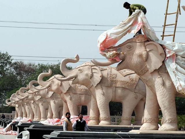 Statues on display, again | Hindustan Times