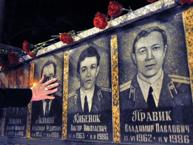 Ukraine mourns Chernobyl | Hindustan Times