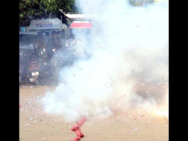 Tamil Nadu: explosion at cracker factory kills 8 | Latest News India