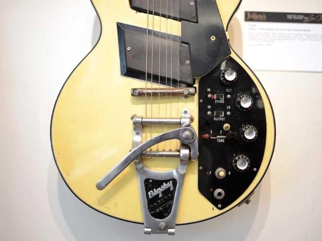 Les Paul's vintage merchandise | Hindustan Times