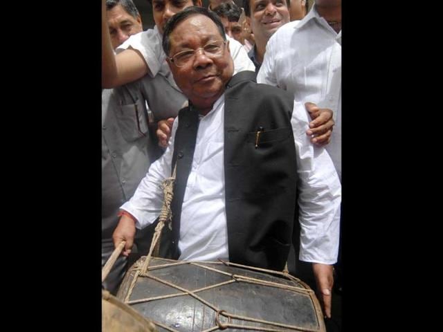 Cong suspends ex-minister for backing Sangma candidature | Latest News ...