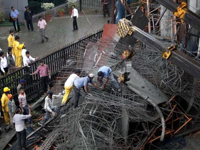 Mumbai metro bridge collapse | Hindustan Times