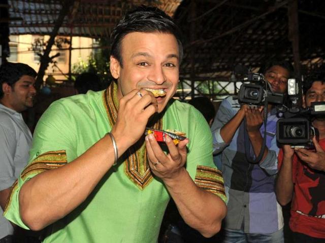 Mallika, Vivek get naughty at KLPD promotions | Hindustan Times