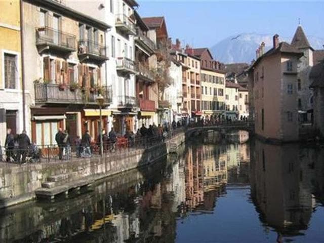 48 hours in Annecy, France | Travel