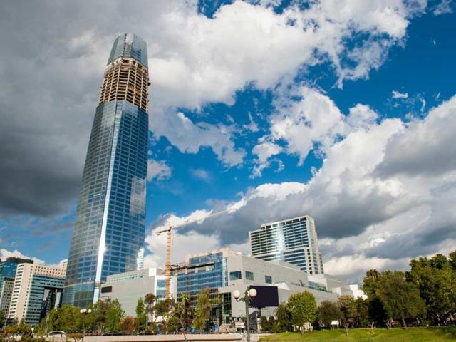Controversial skyscraper alters Chile capital skyline | Travel