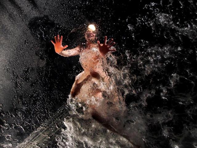 Aqua dance in the sky | Hindustan Times