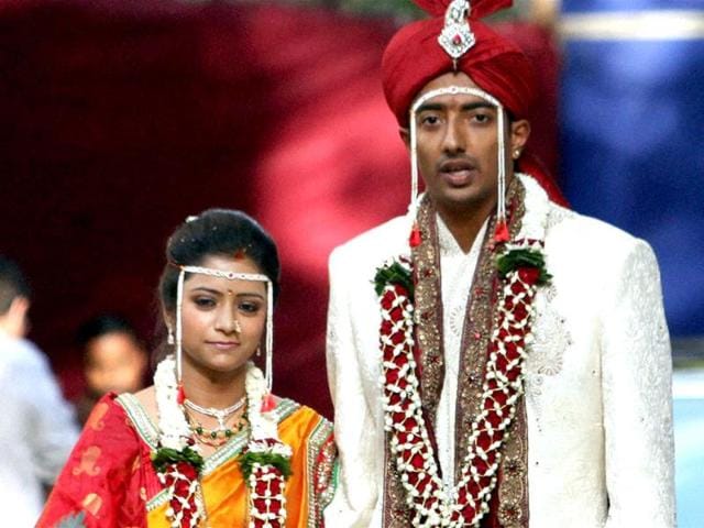 Tainted cricketer Ankeet Chavan marries girlfriend in Mumbai | Latest ...