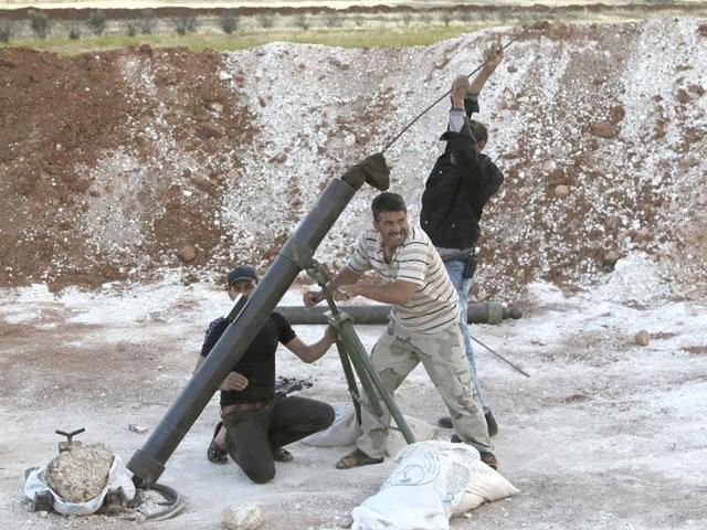 WMDs and IS: Toxic chemicals in Syria bombs raise suspicion | Hindustan ...