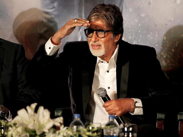 Amitabh Bachchan unveils Yudh poster | Hindustan Times