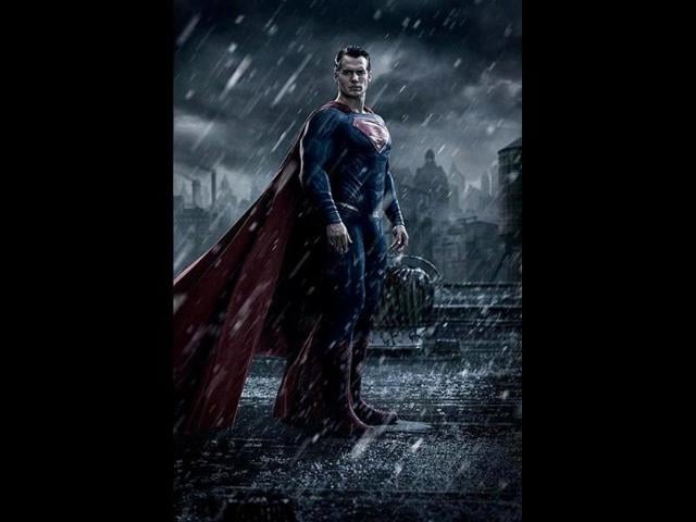First look: Meet a rain-soaked Superman from Dawn of Justice ...