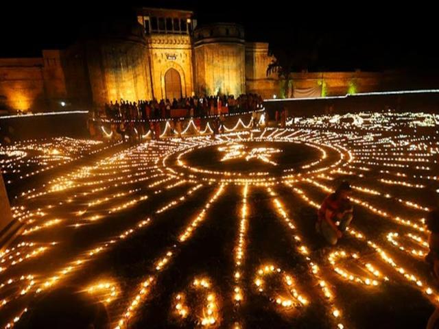 In pics: Maharashtra gears up for Diwali | Hindustan Times