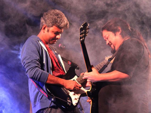 Parikrama entertains rock lovers in Indore | Hindustan Times