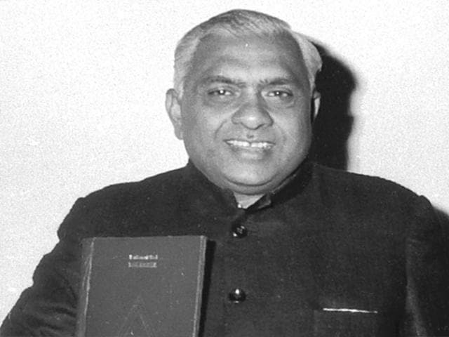 1975 LN Mishra murder case: 4 accused convicted | India News