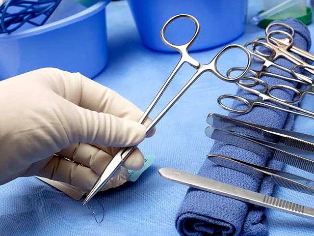 South African doctors perform world's first penis transplant | World News