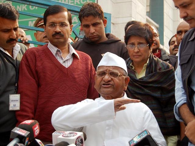 Proud that one of our volunteers has become Delhi CM: Anna Hazare ...