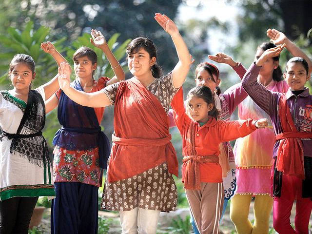 #ReadersSpecial: Navika Mehta, decided to teach Kathak to young girls ...