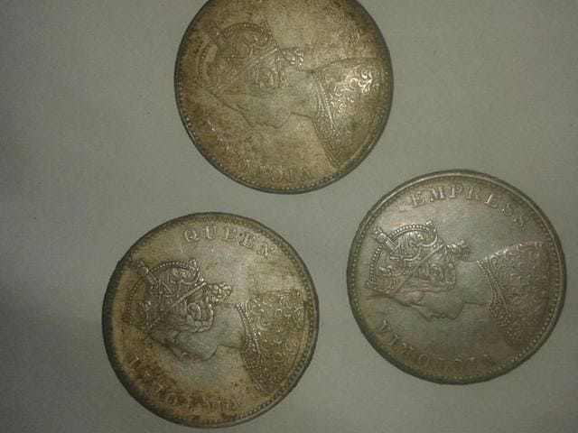 Three Victorian era coins found in Barwani central prison | Hindustan Times