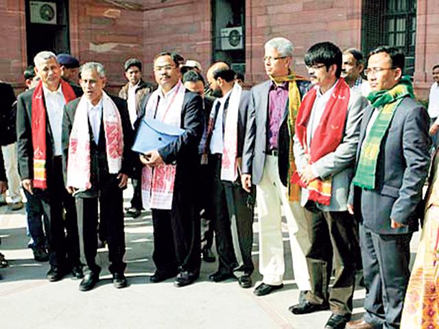 Govt-ULFA talks on resolution hit tribal ministry roadblock | Latest ...