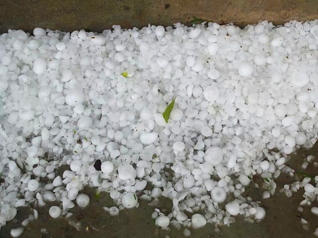 It's hail-ing trouble for Mathura | Hindustan Times