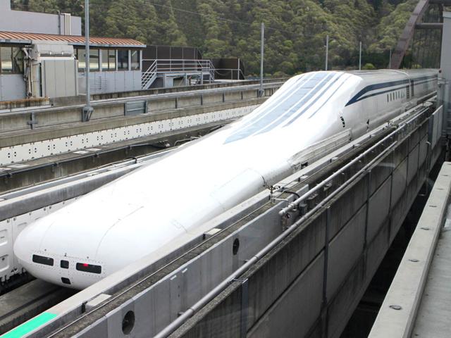 Japan's Maglev train breaks world rail speed record, clocks 603kph ...